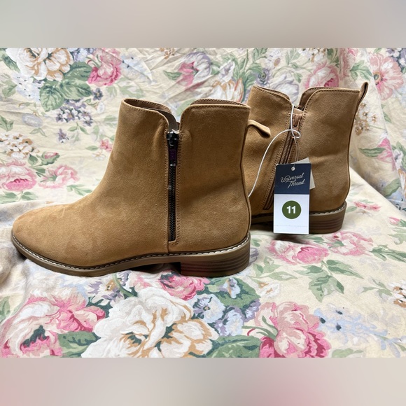 Universal Thread | Shoes | Brenna Tan Ankle Boot | Poshmark